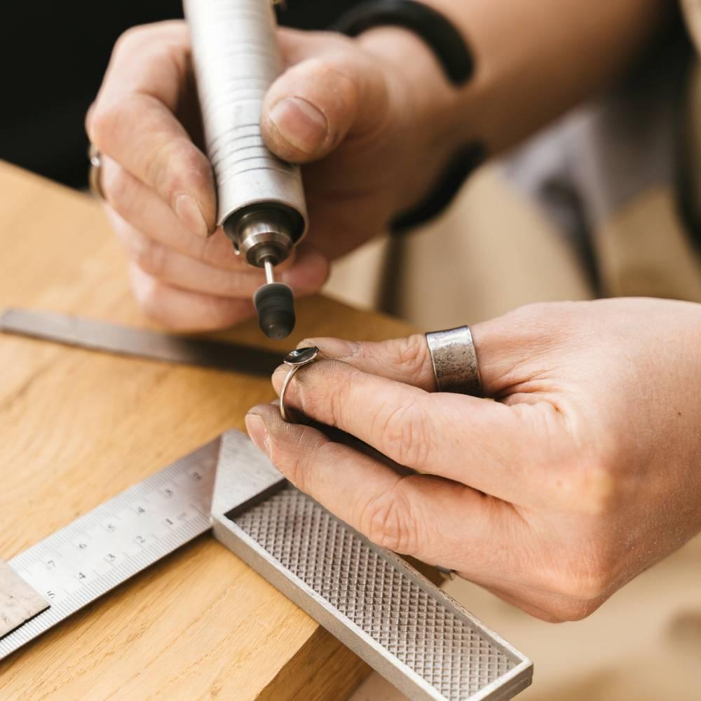 Services – It's About Time & Jewelry